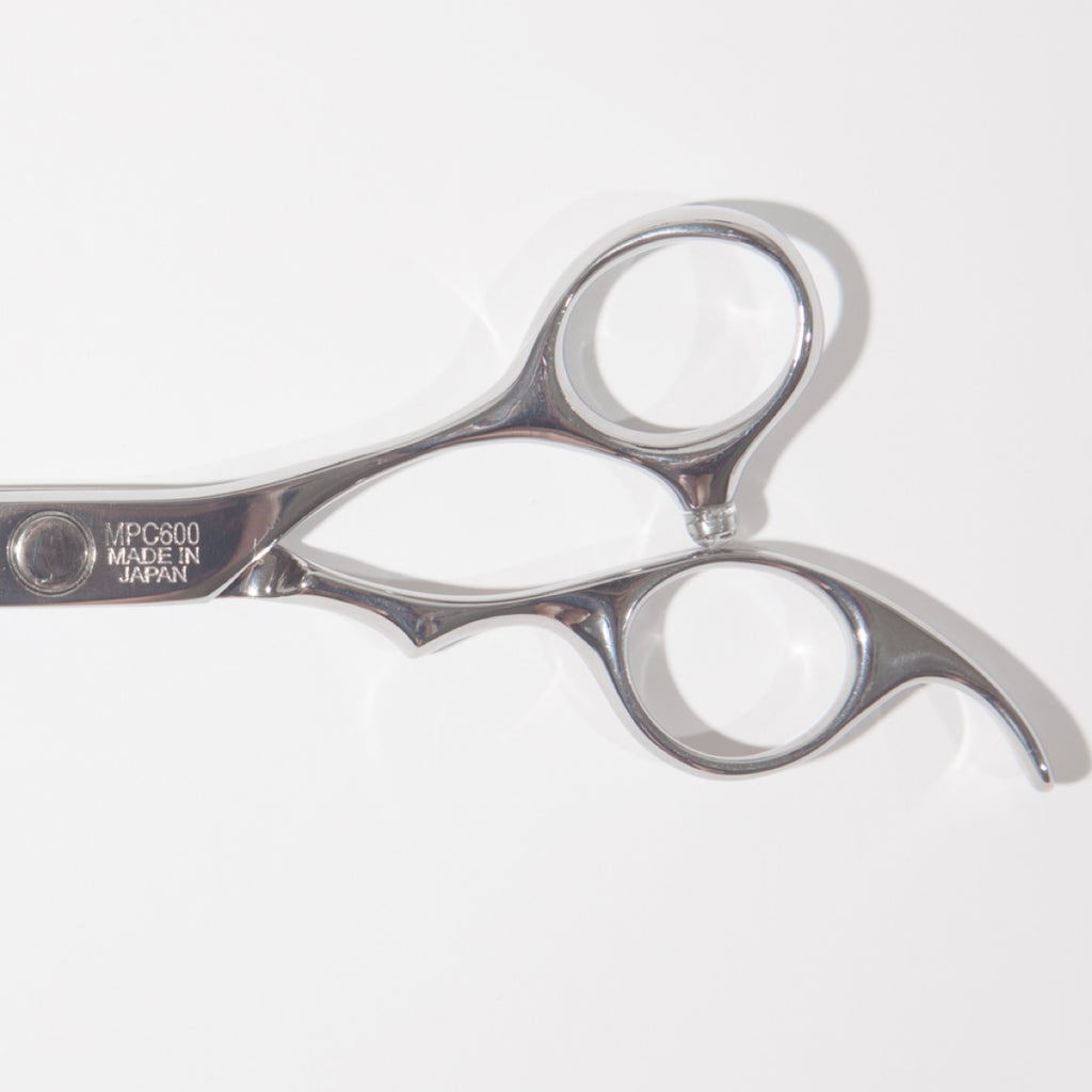 THE CURVE | ARC™ Scissors Made in Japan